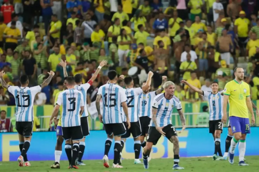 Jadwal dan Link Live Streaming Argentina vs Brazil, Main Pagi Ini 26 ...