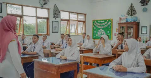 Jadwal Lengkap PPG Tahap 3 Tahun 2025 untuk Guru Tertentu - Poskota