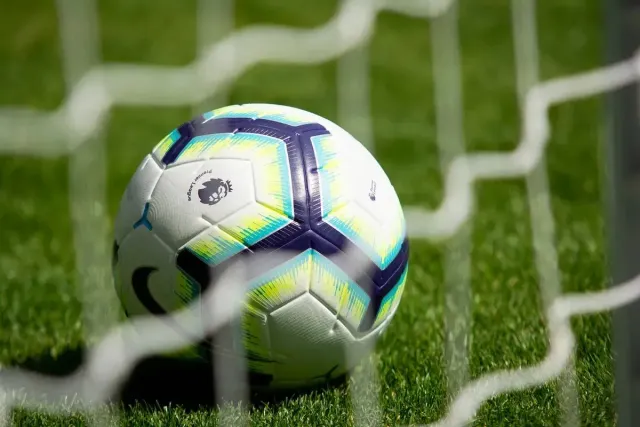 Jadwal Siaran Langsung Sepak Bola Sabtu hingga Minggu Dini Hari Nanti ...